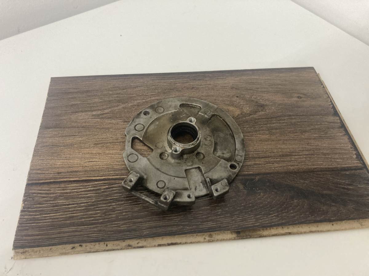 Minarelli AM6 - Gyújtás alaplaptartó 2 | Citrommotor.hu